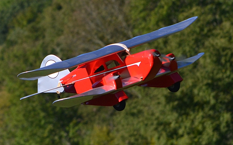 Stagger Bee Trimotor